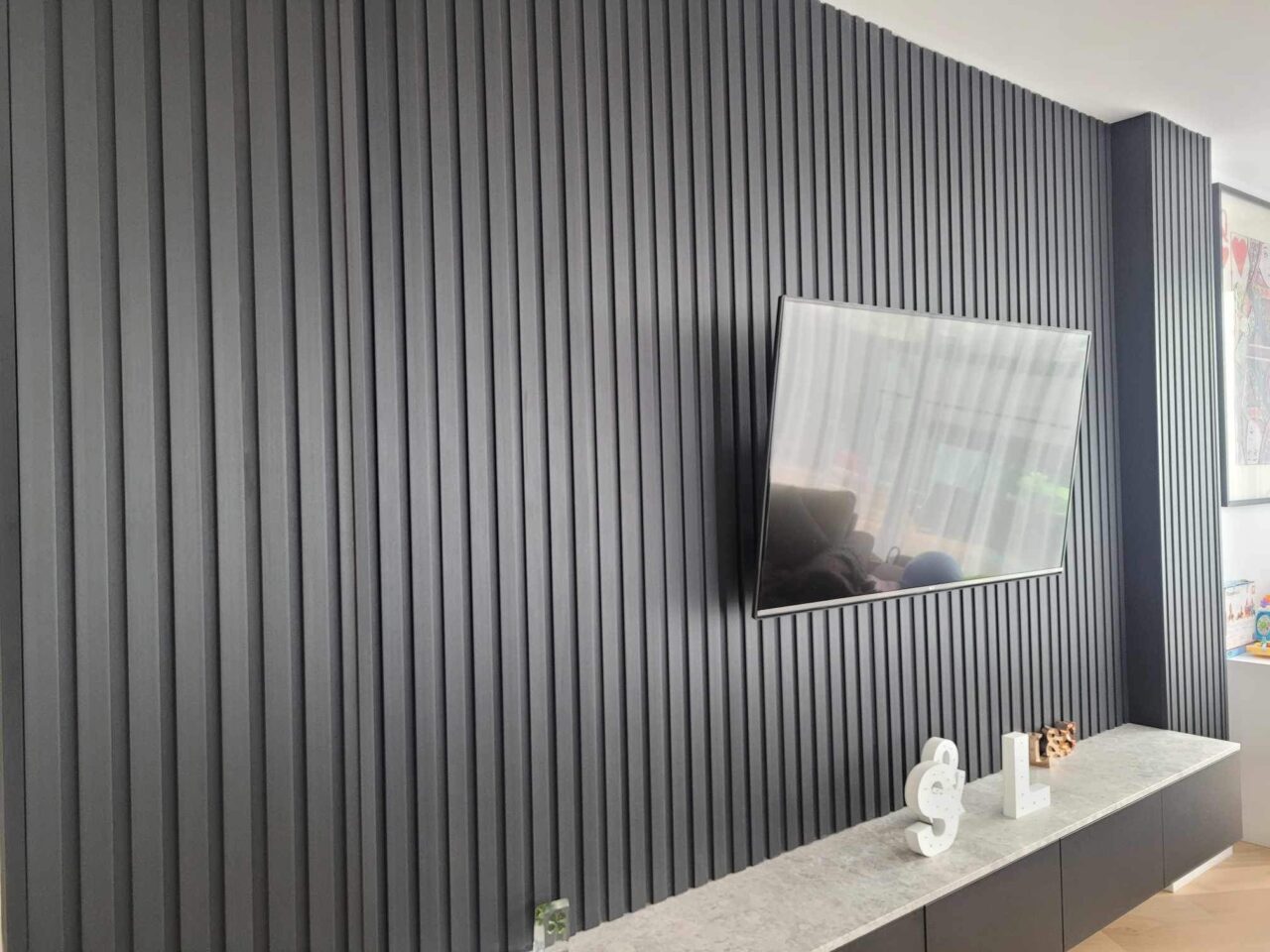 Buy Wide Slat Matt Black Suppliers in Australia | SND Trade